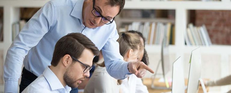 Wie viele Abmahnungen bis zur Kündigung? | Rechtsanwalt Florian Wehner